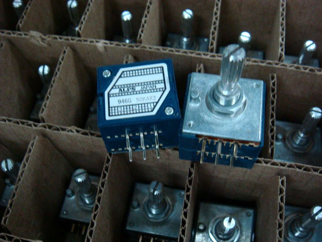 The original Japanese ALPS 27 volume potentiometer double axis A50K ...
